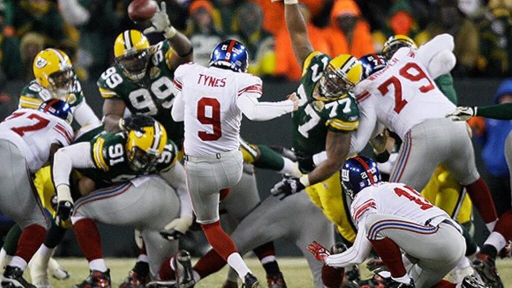 Super Bowl kicker Lawrence Tynes on Justin Tucker: 'He is struggling ...